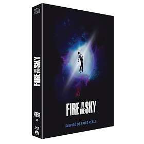 Fire in the Sky - Sammenlign priser hos Prisjakt