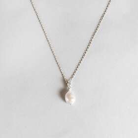 Safira Harlow Necklace, Från 699 kr